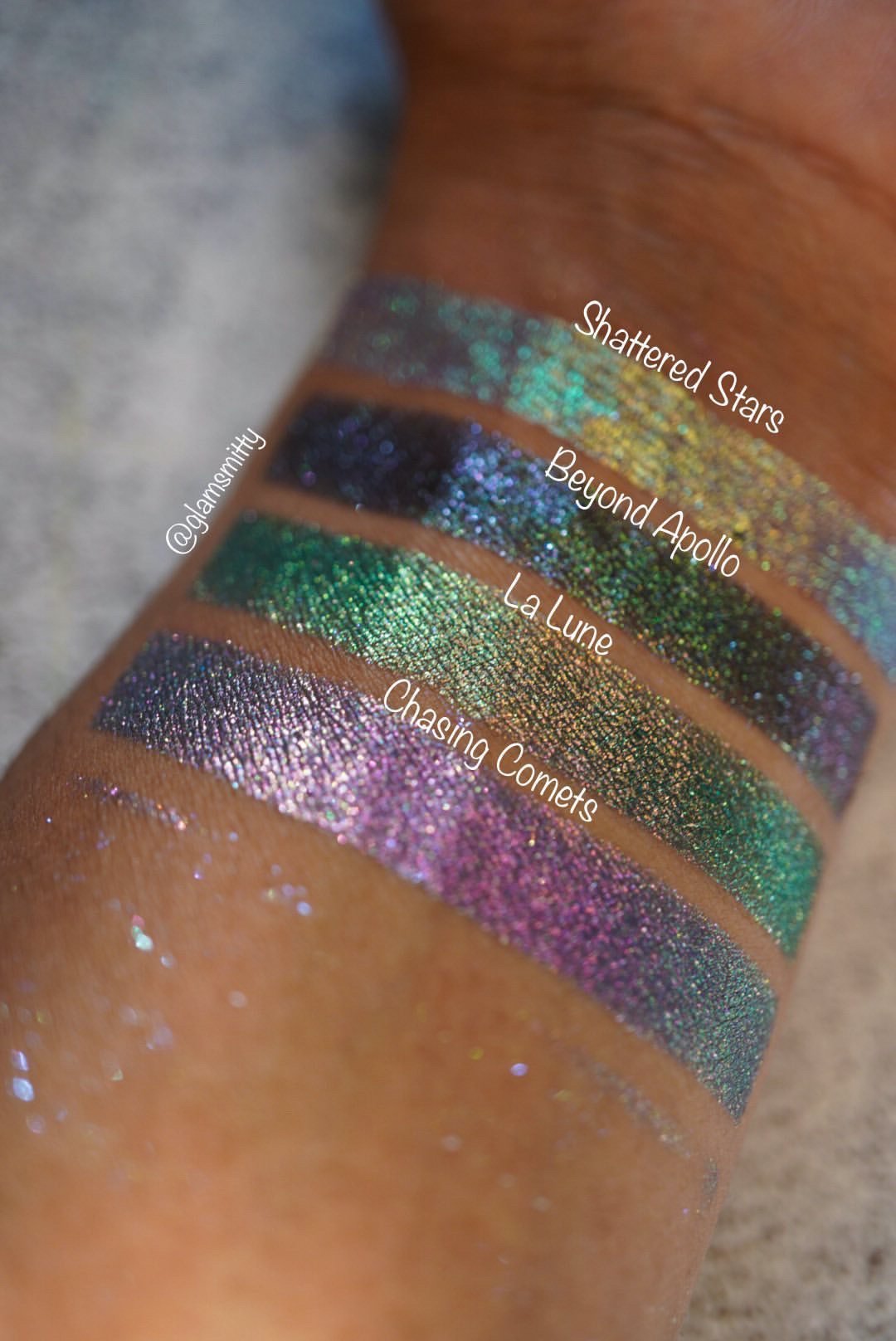 Shattered Stars - multichrome eyeshadow Shattered Stars - multichrome eyeshadow